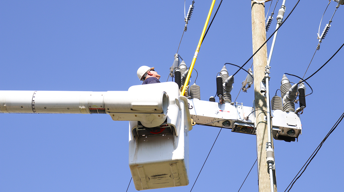 Installing Advanced Equipment to Automatically Restore Electric Service ...