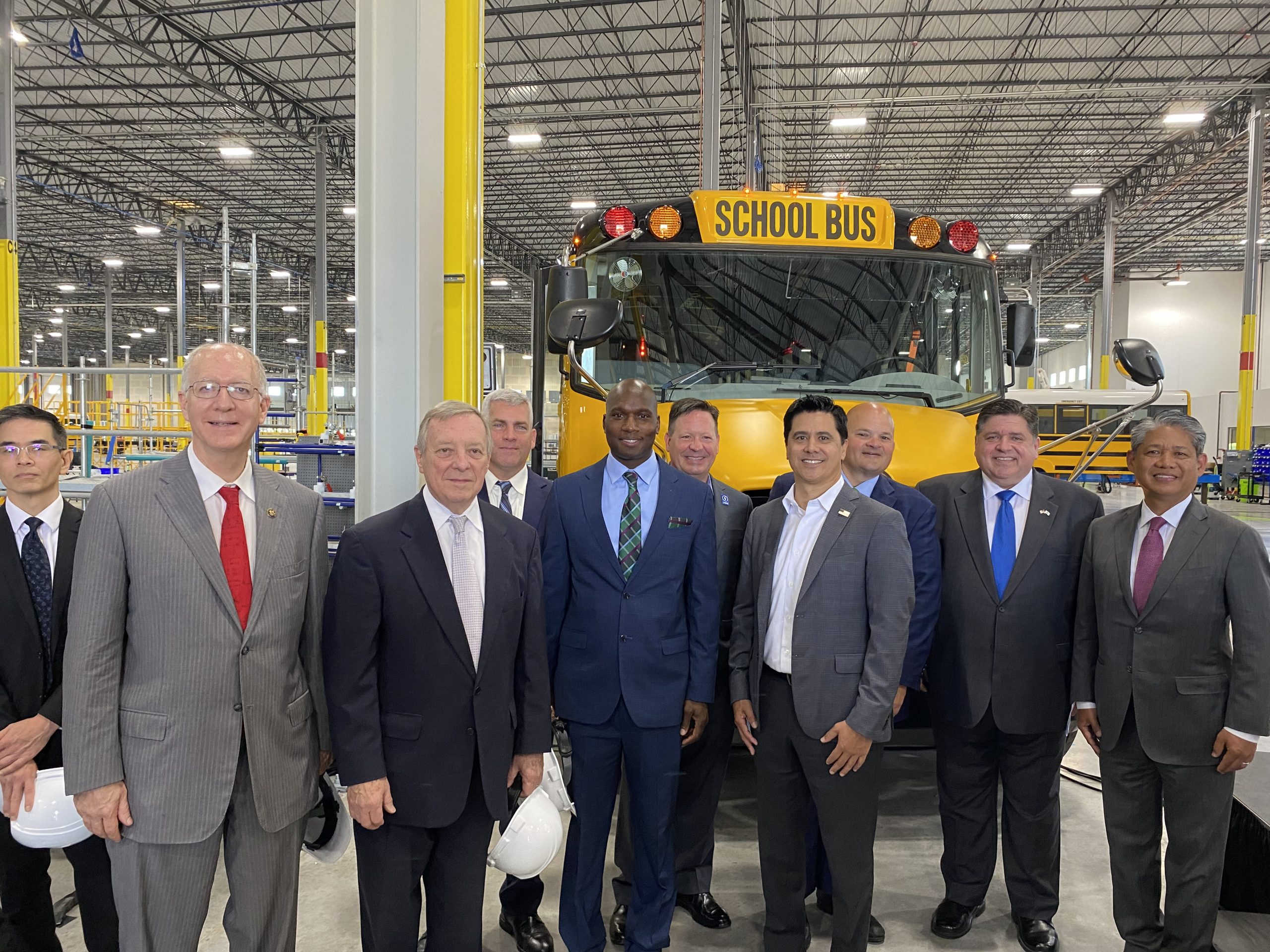 ComEd leaders tour new EV powerhouse Lion Electric : Powering Lives Network