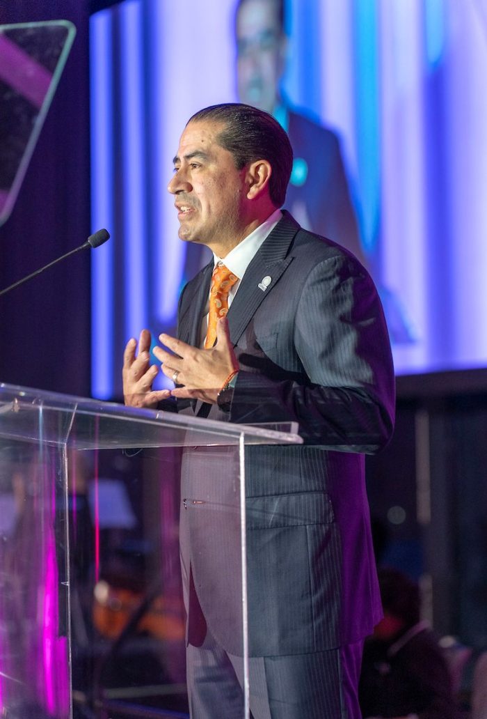 ComEd Shines Bright at Chicago United Bridge Awards : Powering Lives Network